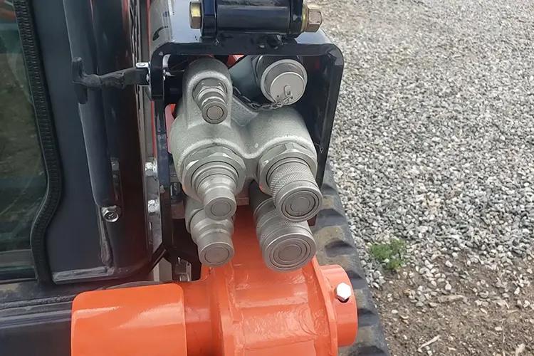 Skid Steer High Flow vs. Low Flow | Flow Rate Finder